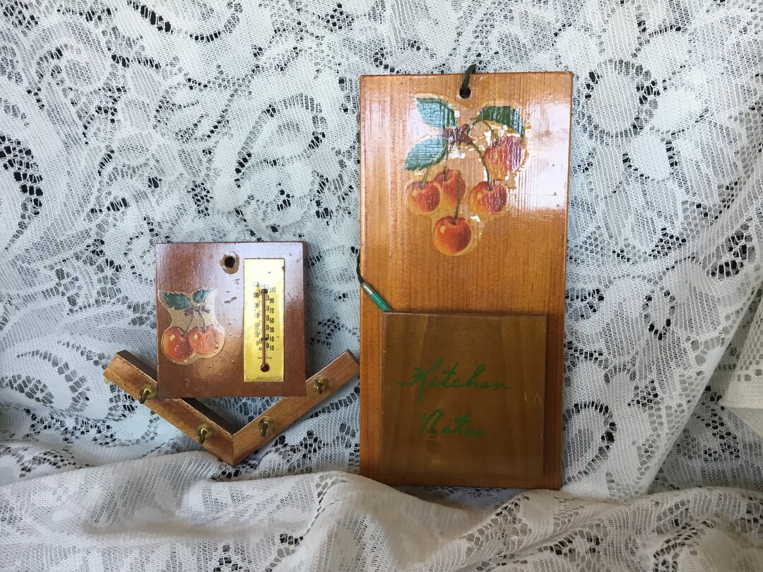 Vintage Wood Cherry Decorated Note and Key Holder - Etsy