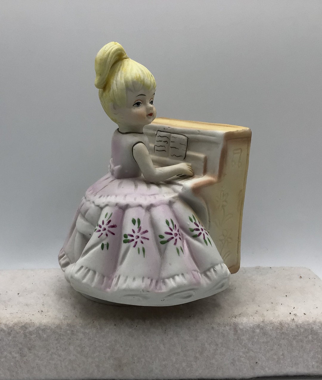 Vintage Ponytail Girl and Piano Music Box - Etsy