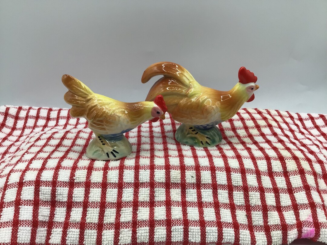 Pair of Chicken Shakers - Etsy
