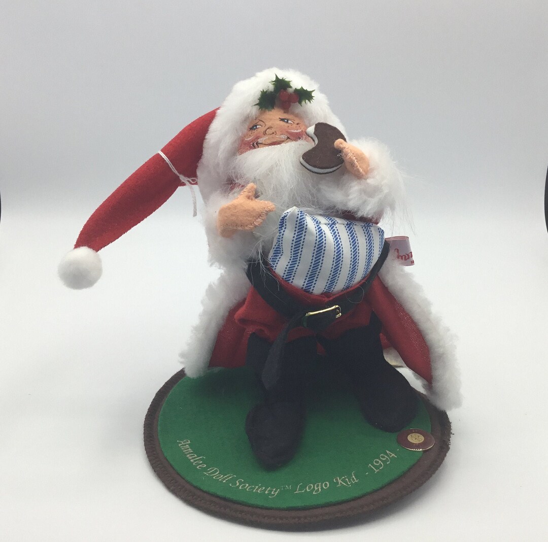 Annalee Santa Eating Cookie - Annalee Doll Society - 1995 - Etsy