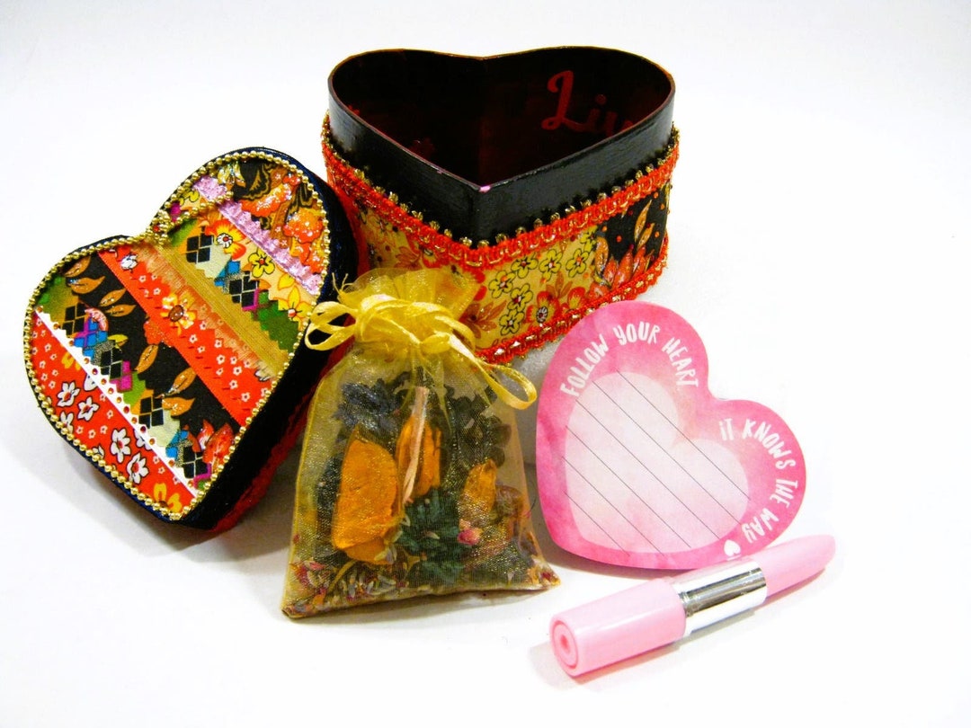 Keepsake Jewelry Trinket Box for Mementos Desk Items W/ Desk Items ...