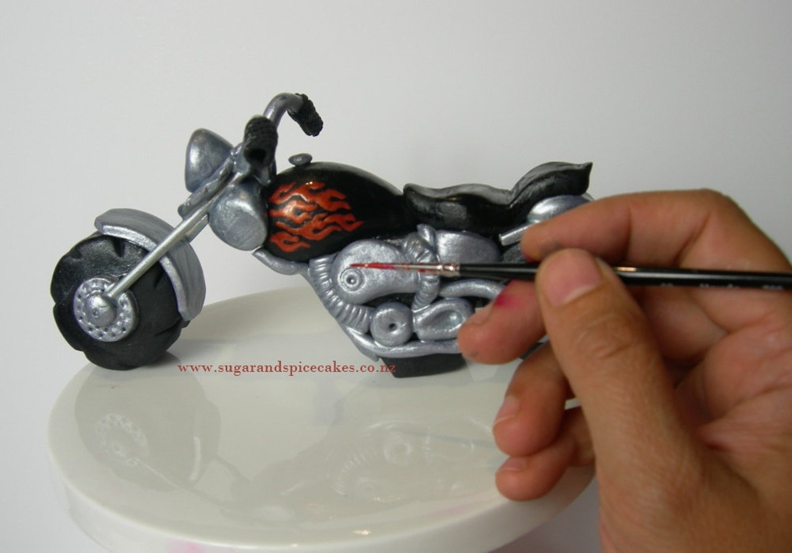 Motorcycle Cake Topper - Learn This Gorgeous Cake Topper in Sugar, Cake ...