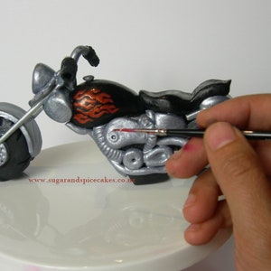 Motorcycle Cake Topper - Learn This Gorgeous Cake Topper in Sugar, Cake ...