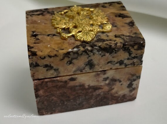 Miniature Vintage Russian Marble Hinged Trinket Box - Gem