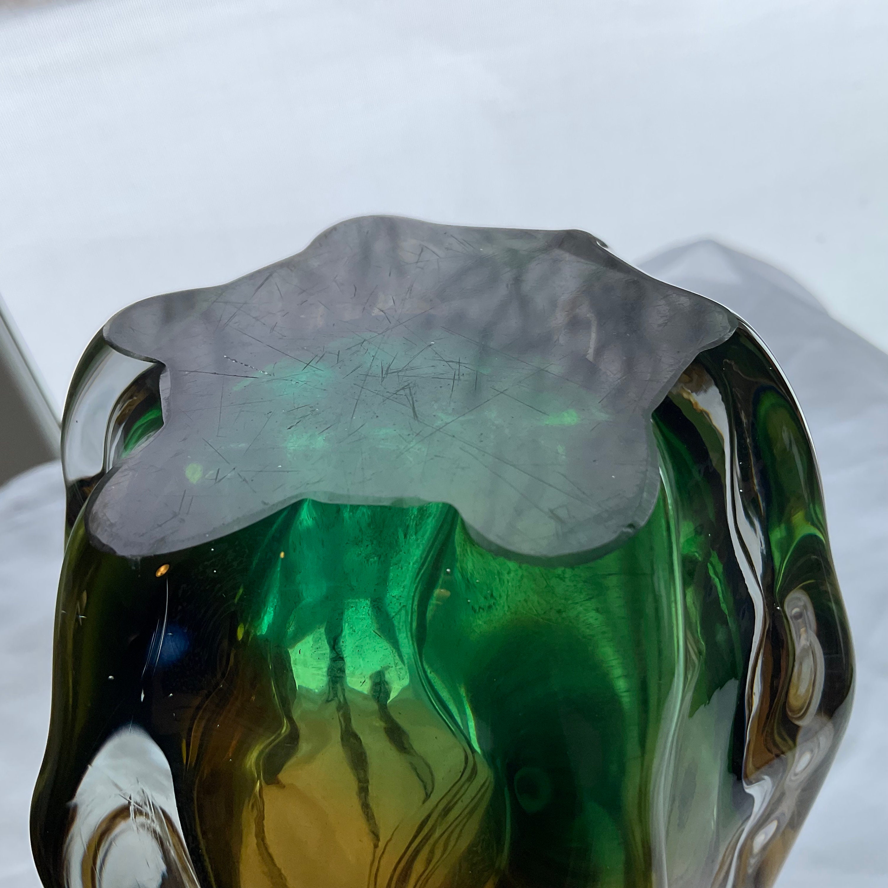 Narumi Sanyu Fantasy Glass Vase Japan Ombré Amber and Deep Green Hues S ...