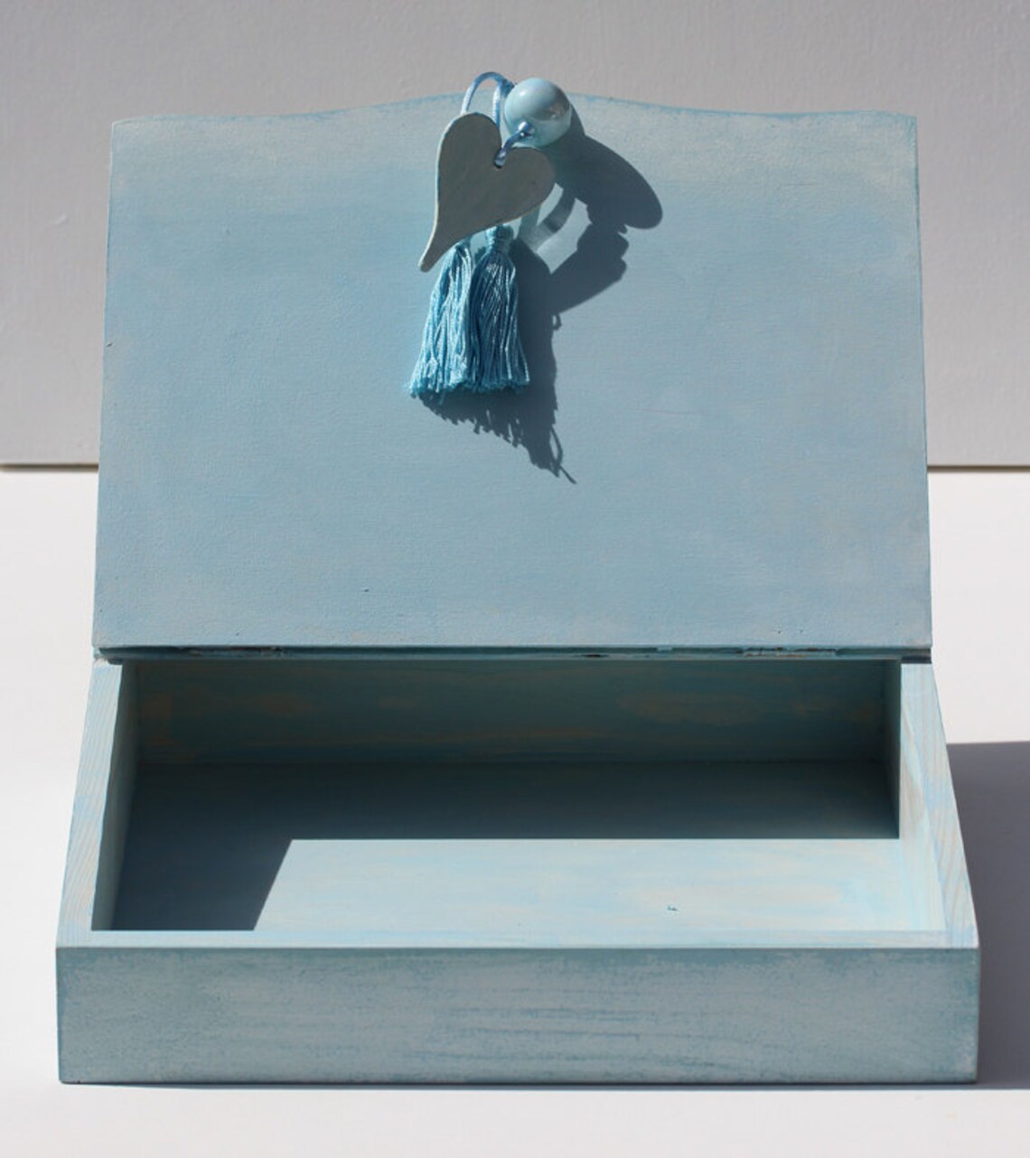 Stationary Box With White Doves in Shabby Vintage Style, Wooden ...