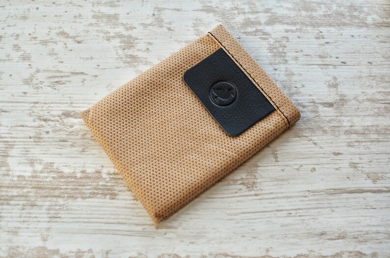 No fold minimalist wallet diamond quilted full grain card | Etsy