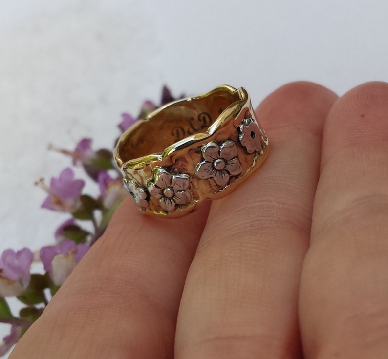 Wedding Ring Gold and Silver Daisies, 14 Kt Gold and Silver Daisies ...