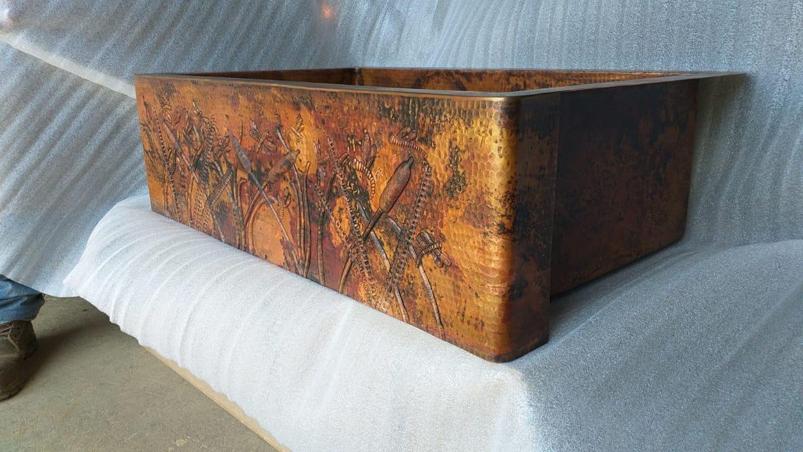 Gorgeous Hand Hammered Copper Farmhouse Kitchen Sink With - Etsy