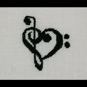 Treble and Bass Clef Heart Cross Stitch Pattern, Valentines Music ...
