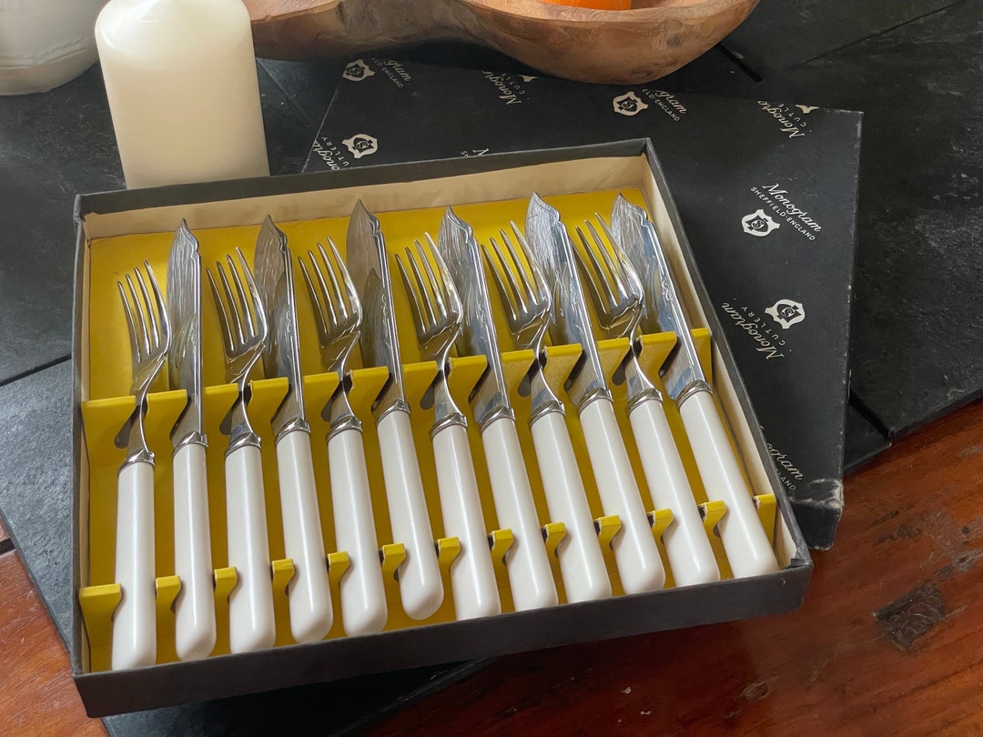 Vintage Monogram - Set of 6 Fish Eaters (knives and Forks) - Etsy