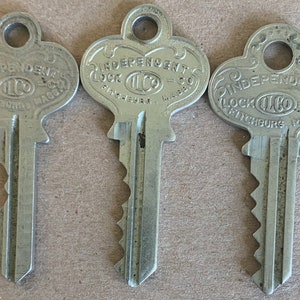 True Vintage Keys ILCO Lot of 6 Ornate Flat Independent Lock Company ...