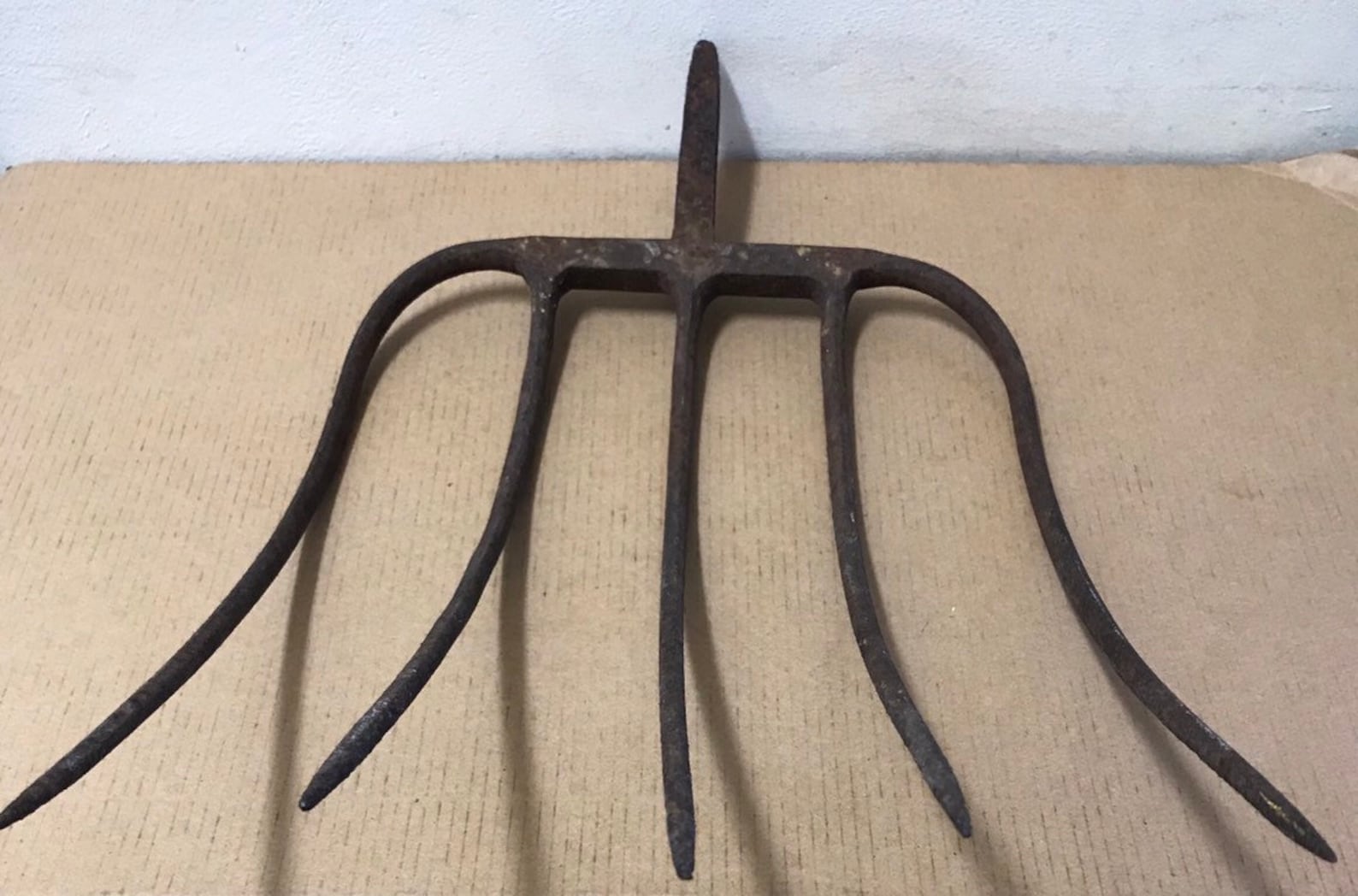 Vintage Pitchfork 5 prong tine iron vintage rusty rugged rust | Etsy