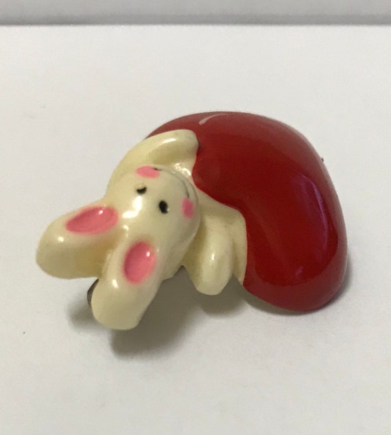 1980's Rabbit Red Heart PIN vintage hat lapel retro o… - Gem