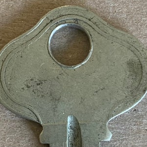 True Vintage Keys the Graham MFG Co Flat Derby Conn USA Ct Old Lock ...