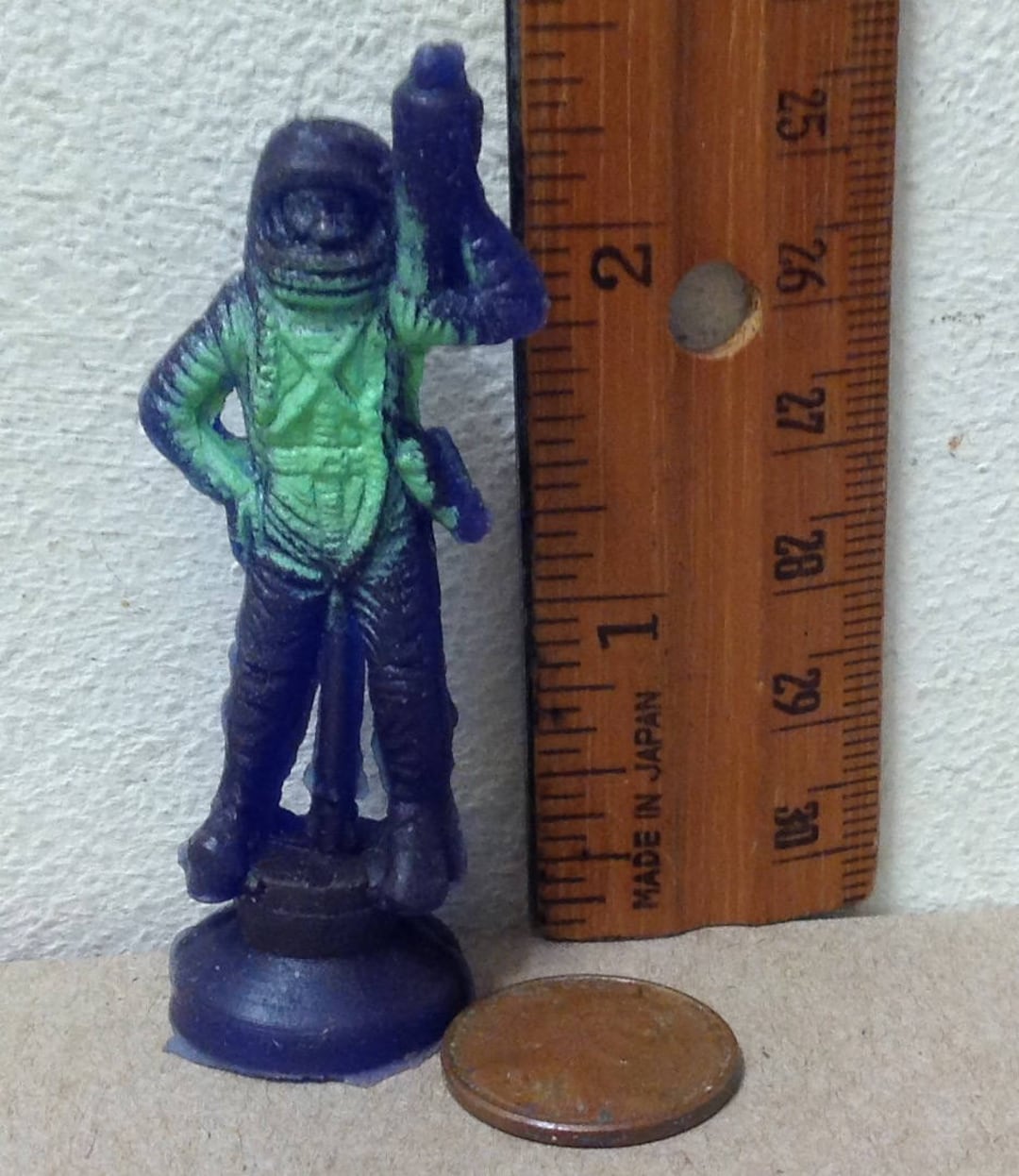 Vintage Rubber Space Toy Suction Cup Spaceman Astronaut Jiggler Vending ...