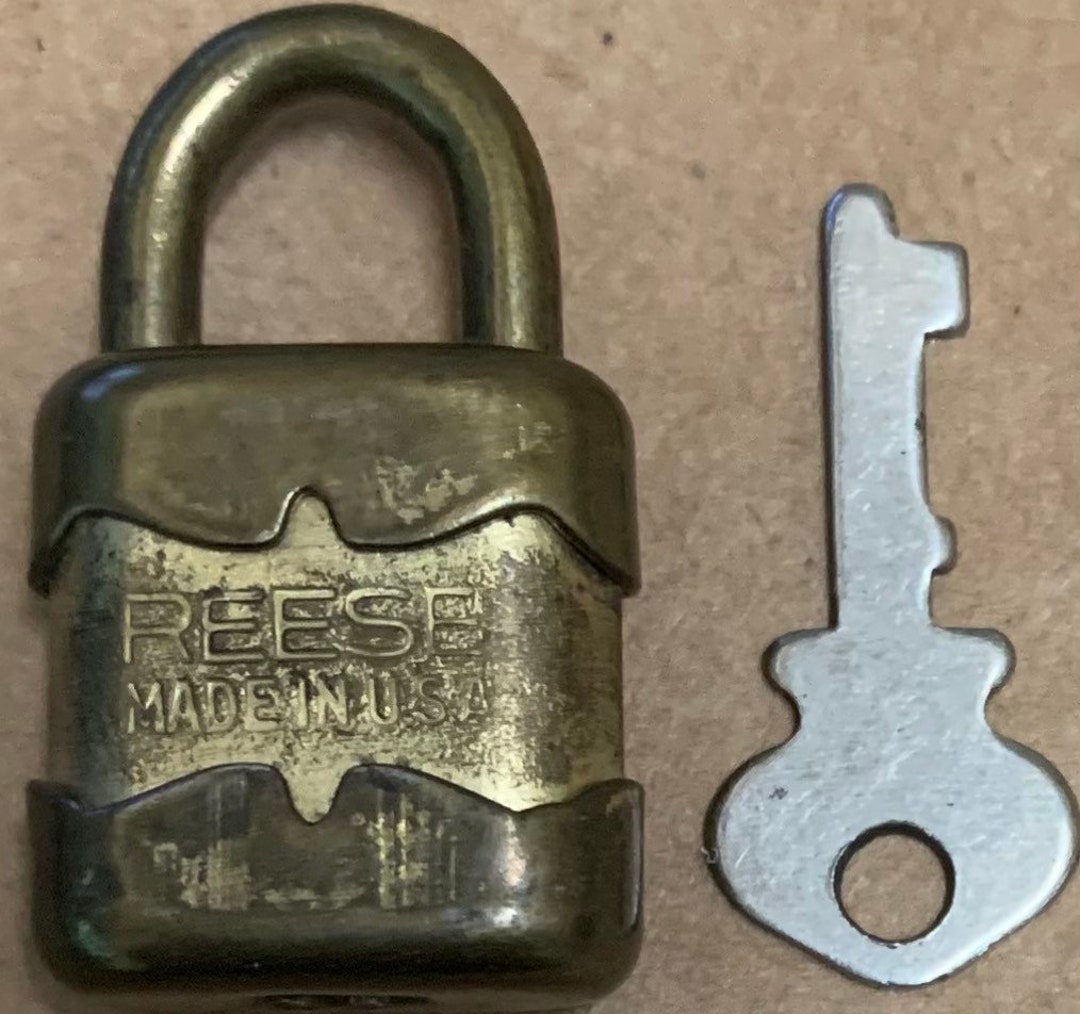 Vintage REESE USA Miniature Small Padlock Working Mini With Key Silver ...