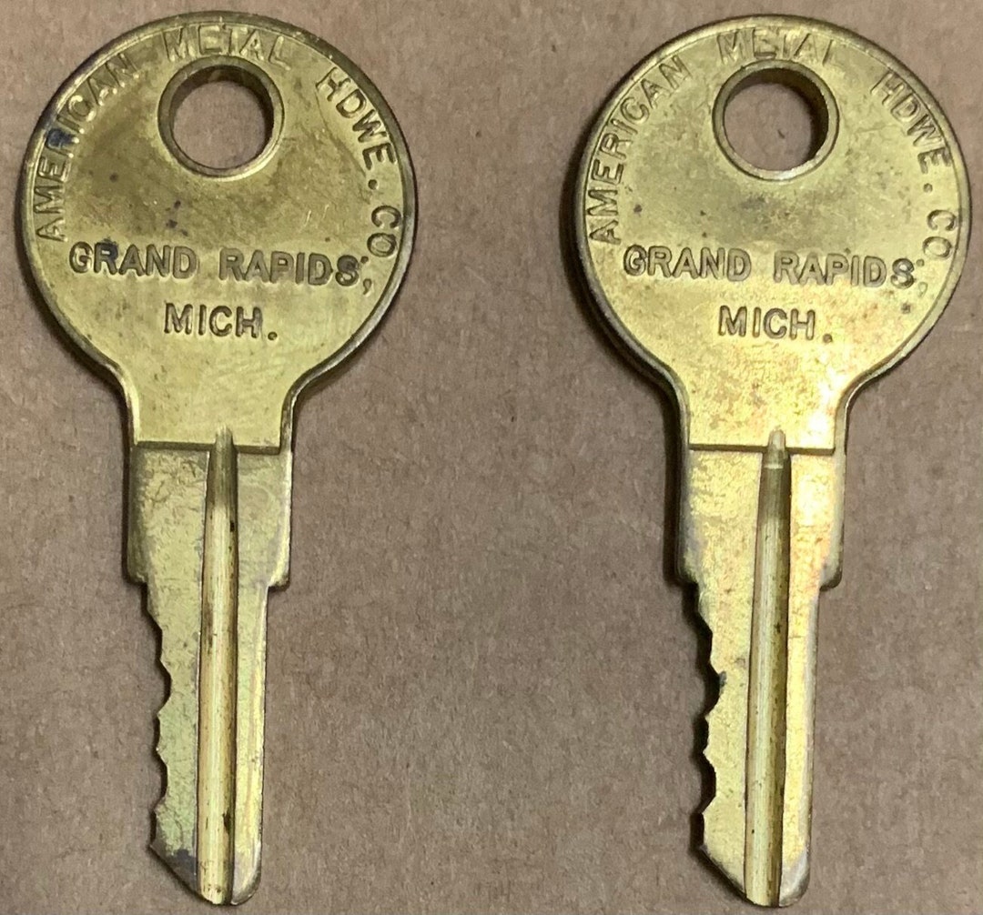 Vintage American Metal HDWE CO Keys Grand Rapids MI Matching Pair Brass ...