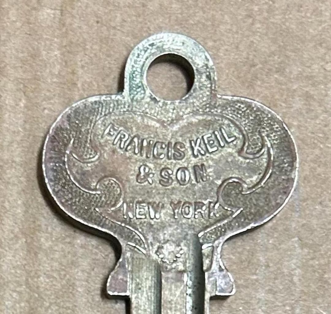 Antique Francis Keil & Son KEY New York Ornate Flat True Vintage Brass ...
