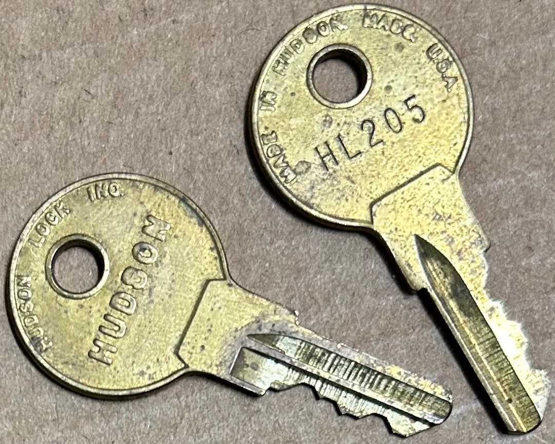 Vintage Hudson HL205 Lock Co Keys Mass USA Matching Pair Brass File ...