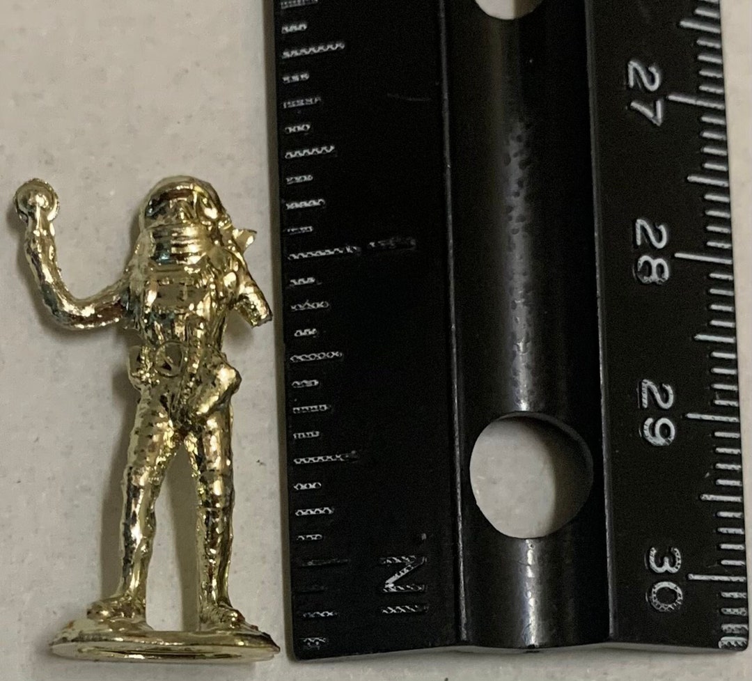 LP Space Vintage Golden Astronaut Figure W/ Instrument Toy 1/72 ...