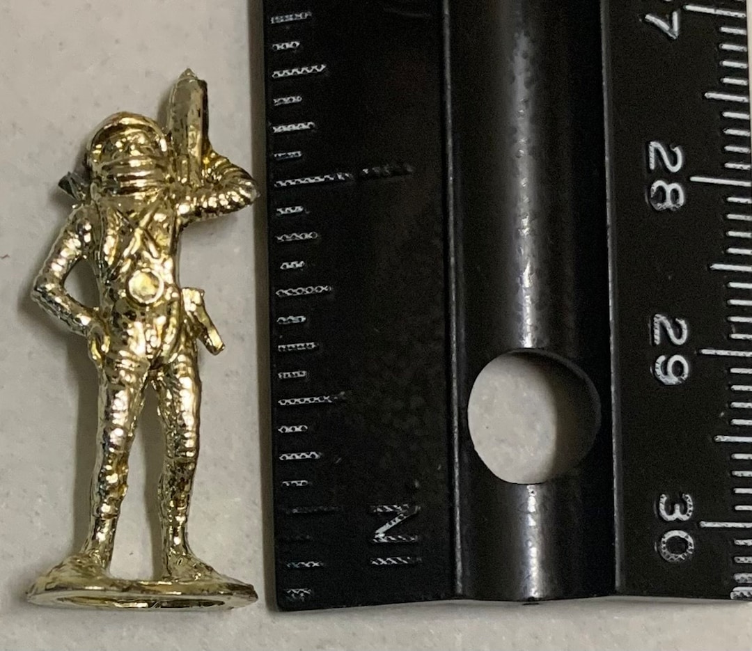 LP Space Vintage Golden Astronaut Figure W/ Radio Toy 1/72 Spaceman ...