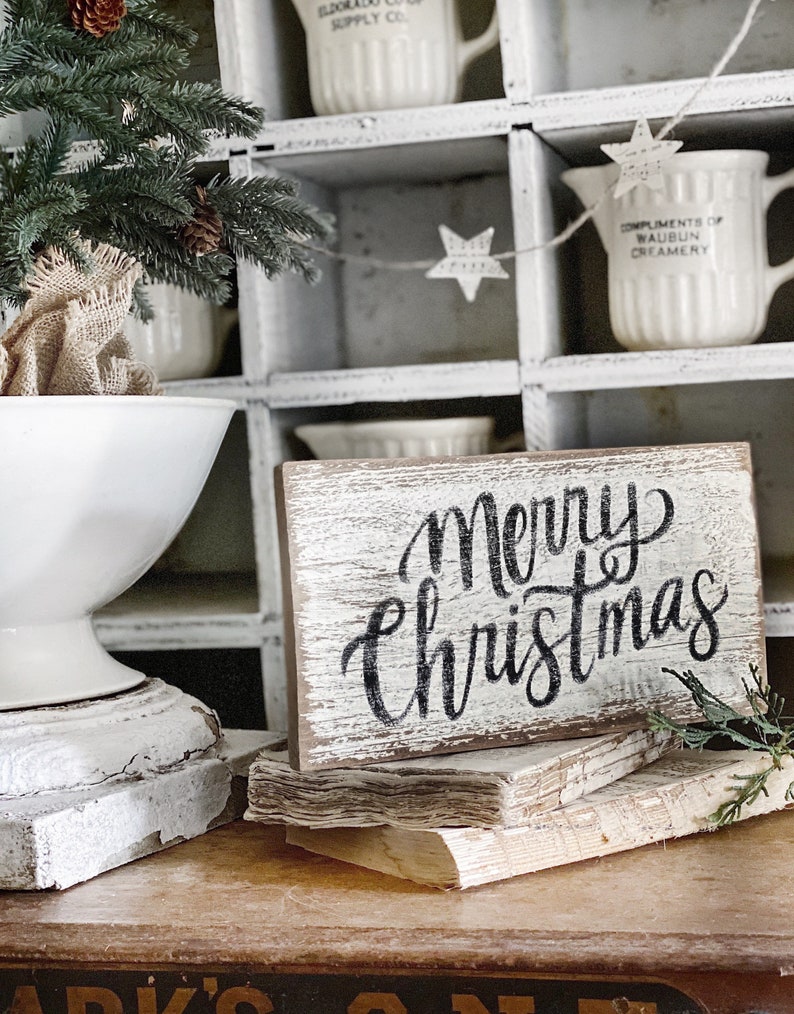 MERRY CHRISTMAS Sign Chippy White FARMHOUSE Vintage Salvaged - Etsy