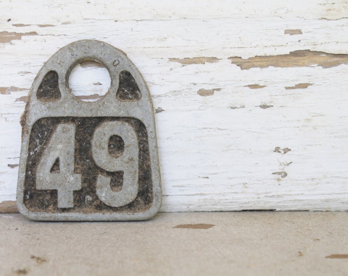 Vintage Metal Cow Tag Number HASCO Industrial Ranch Farm - Etsy