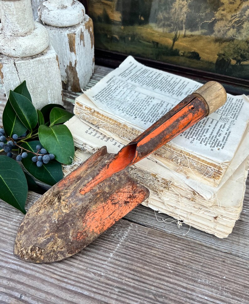 Vintage Garden Hand Tool Shovel Trowel Orange Chippy Paint Metal Farmhouse Decor Fixer Upper ...