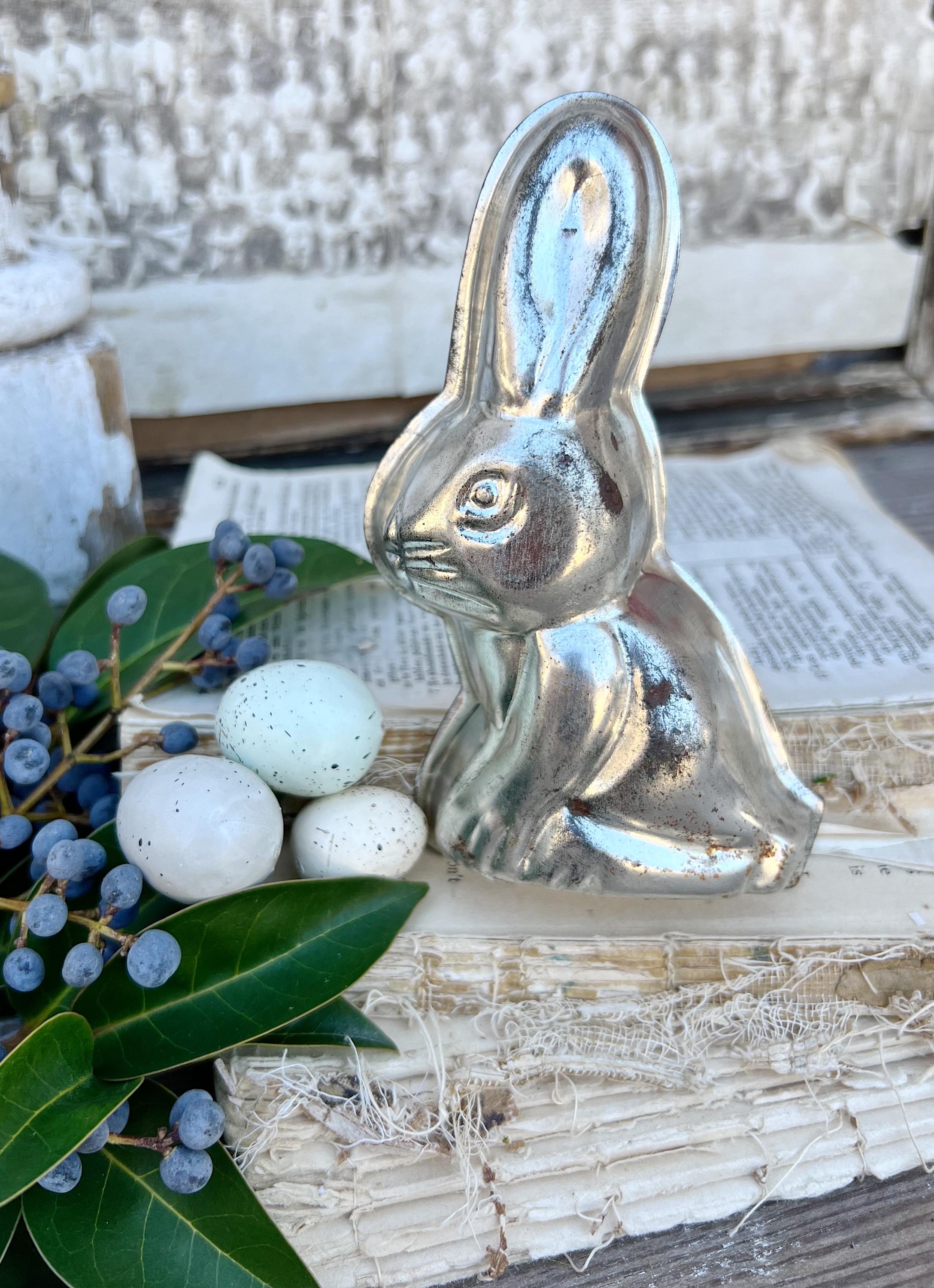 Vintage Aluminum RABBIT BUNNY Candy Mold Taet Jello Cake Farmhouse ...