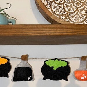 Potion and Cauldron Felt Garland * Handmade * Decorations * Halloween ...
