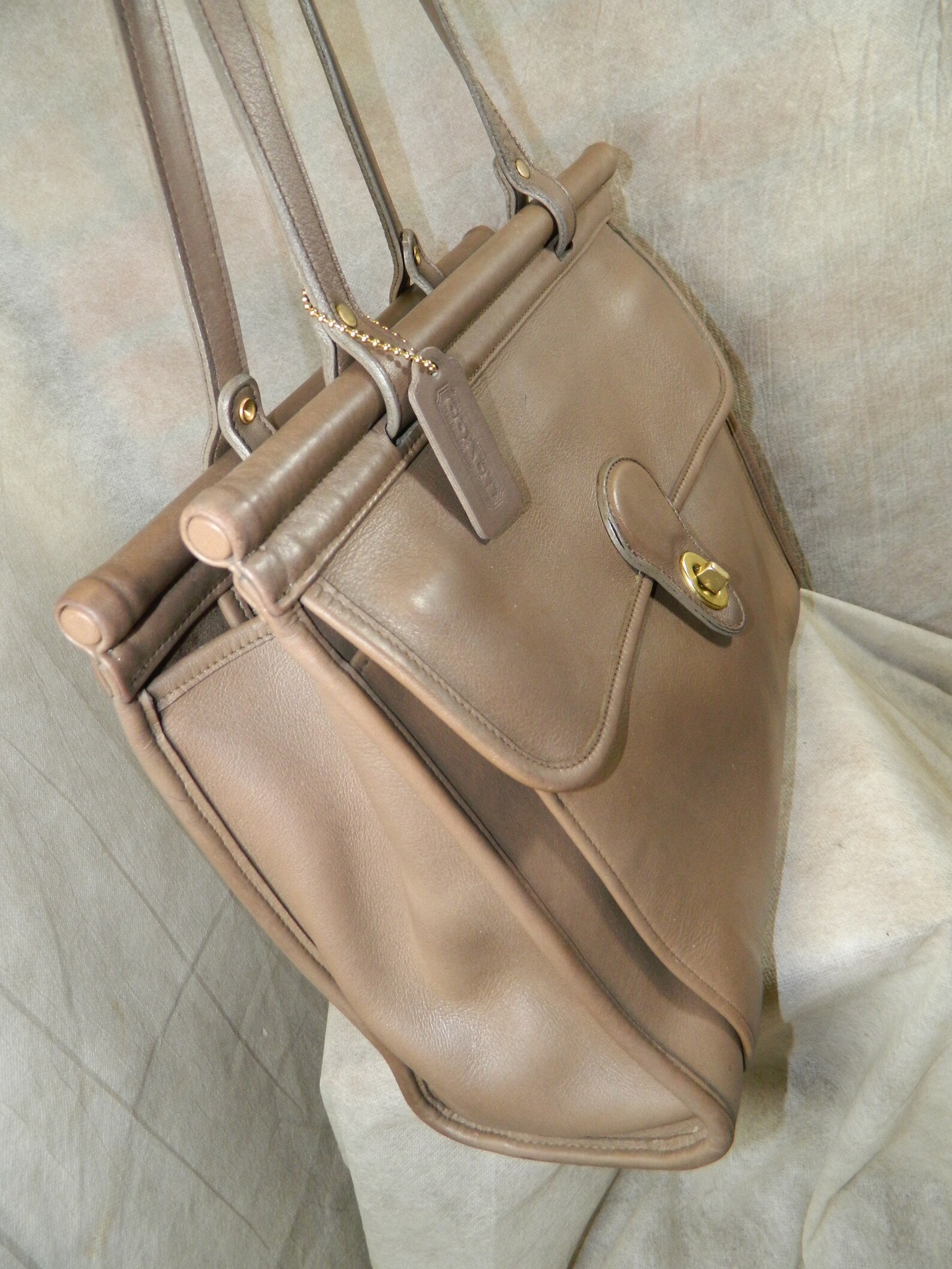COACH 'barclay Carryall' Bag L5B-9986 Brass - Etsy