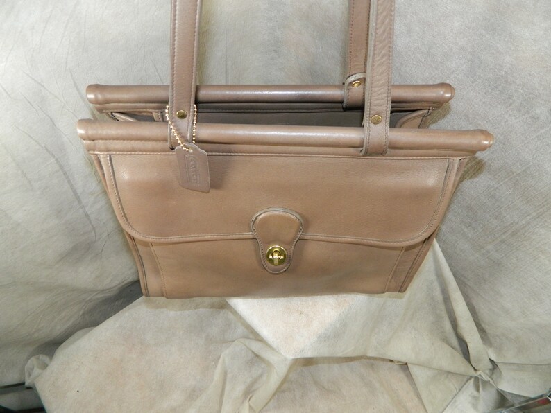 COACH 'barclay Carryall' Bag L5B-9986 Brass - Etsy