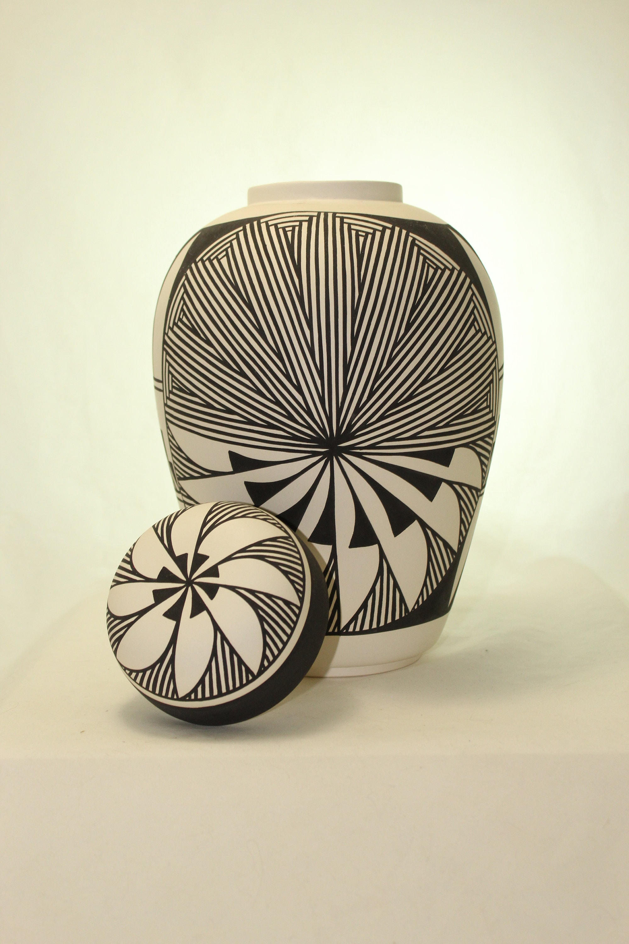 Native American Urn Ceramic Jar with Lid, Adult Cremation Urn, Urn for ...