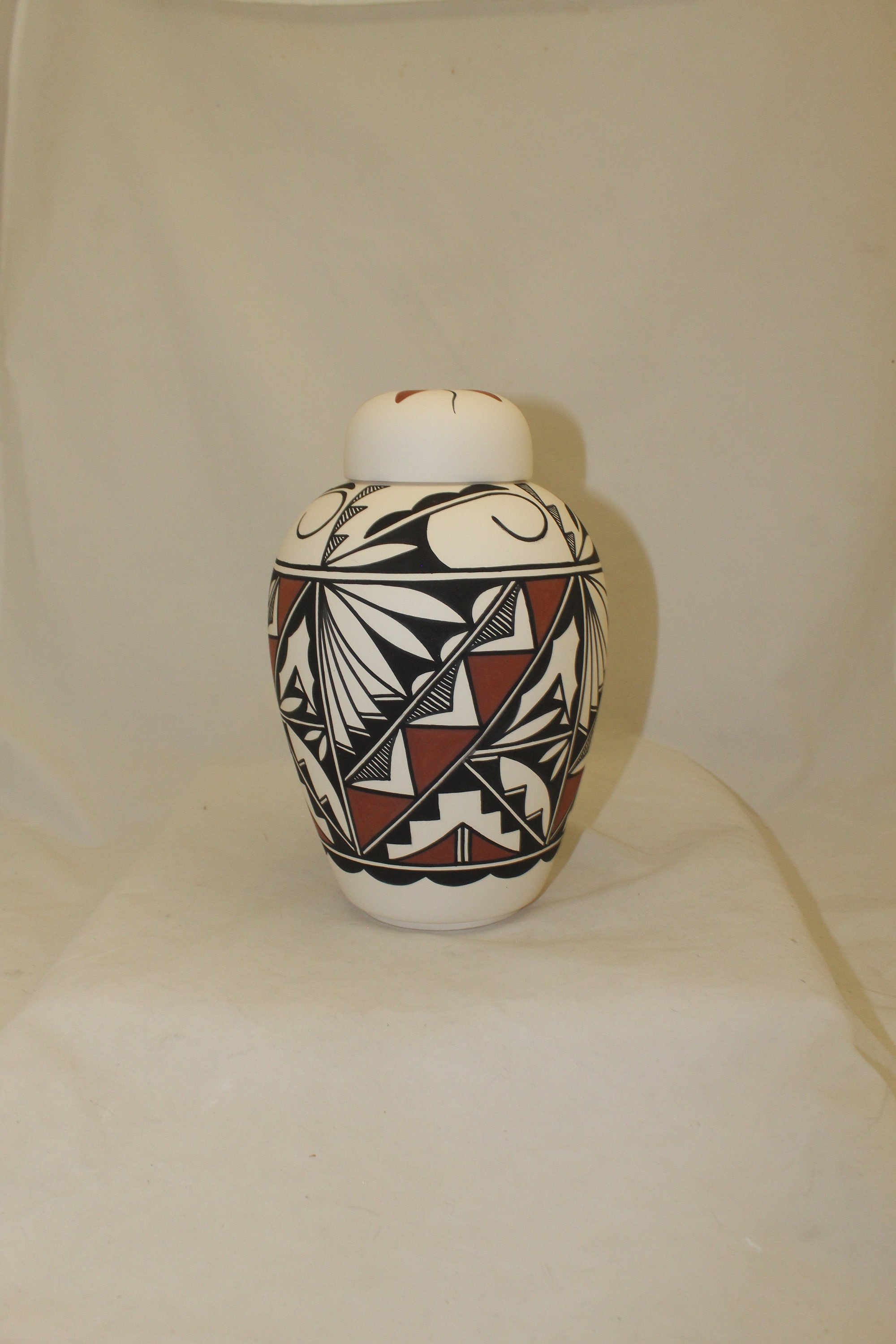 Native American Adult Urn Ceramic Jar with Lid, large traditional ...