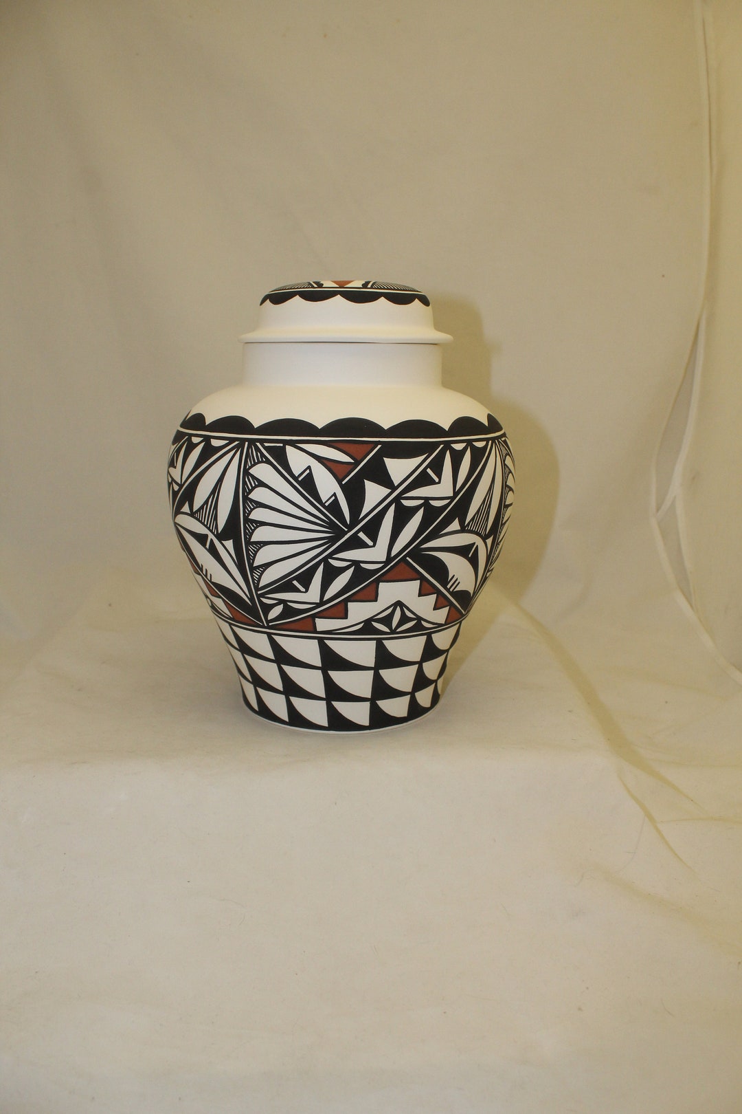 Native American Extra Large Adult Cremation Urn, Terra Cotta and Black ...