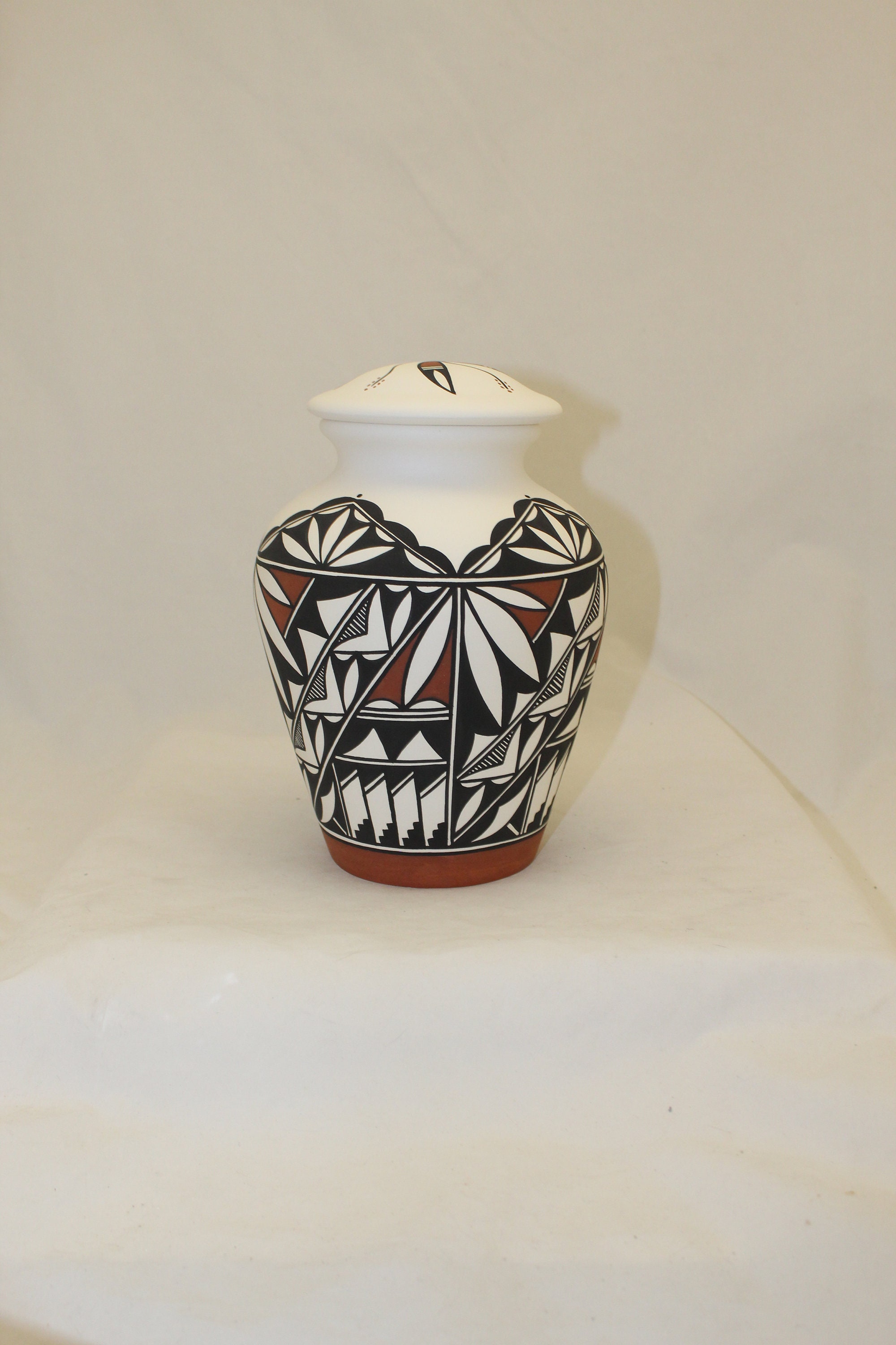 Native American Adult Cremation Urn, Hand Painted Large Container with ...