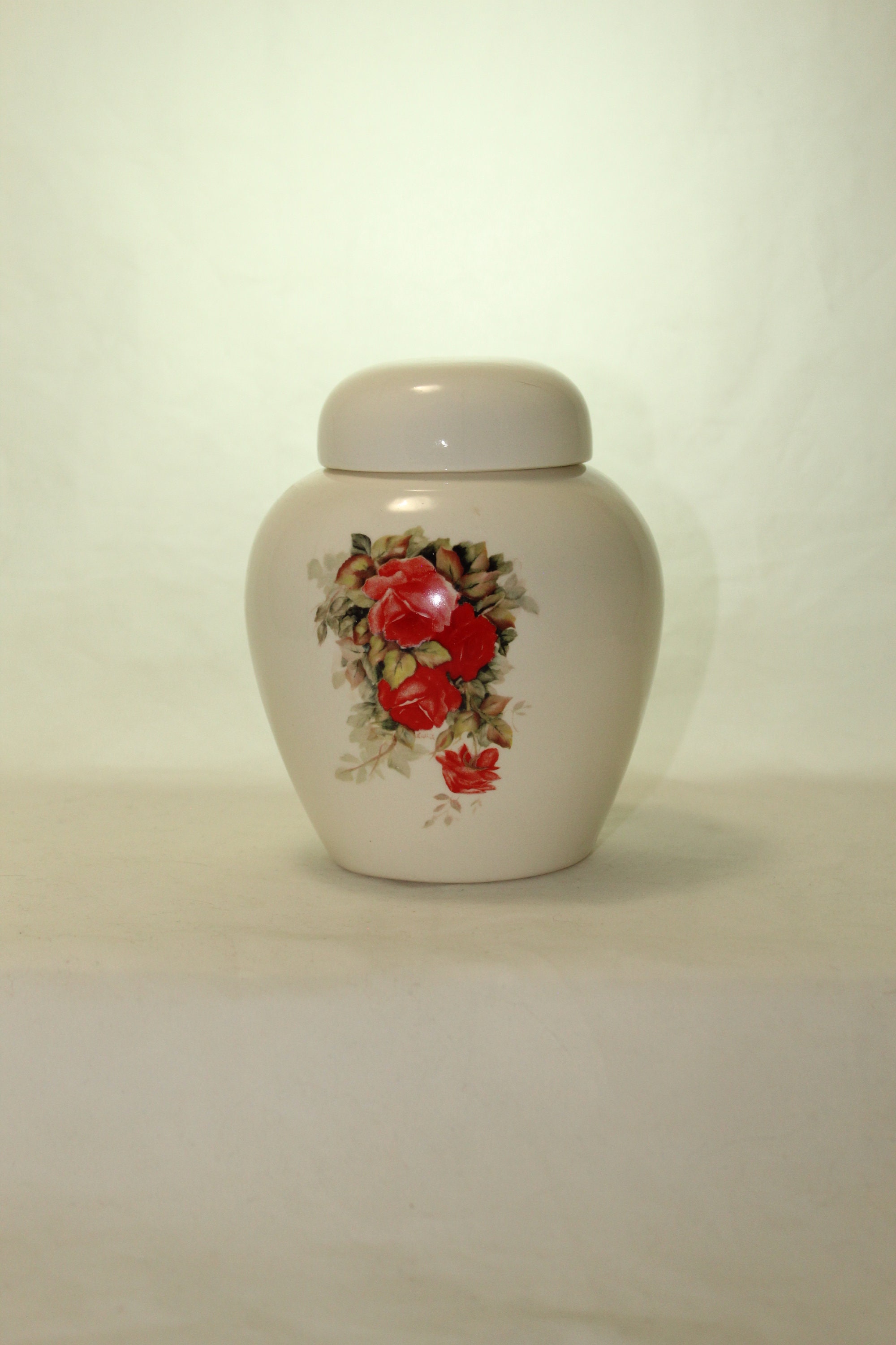 Red Roses Cremation Urn, Ceramic Jar with Lid, Pet Cat or Dog Small Urn ...