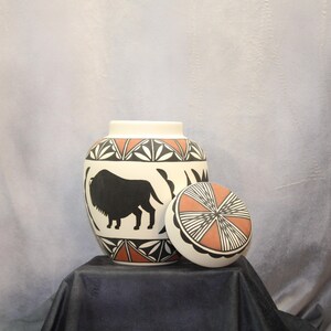 Buffalo Design Native American Hand Painted Ceramic Jar With Lid, Adult ...