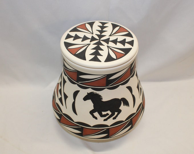 Horse Design Native American Adult Cremation Urn for Human Ashes, Art ...