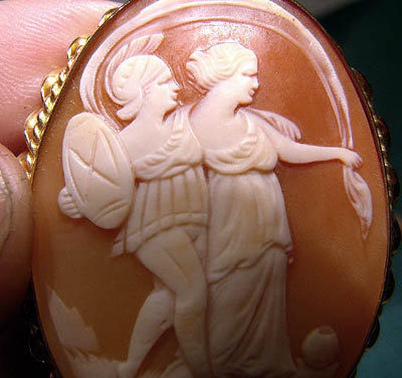 10k Aphrodite & Ares Shell Cameo Brooch and Pendant 1… - Gem