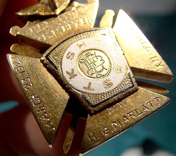 14K Knight Templar York Rite Jewel Watch Fob with Gar… - Gem