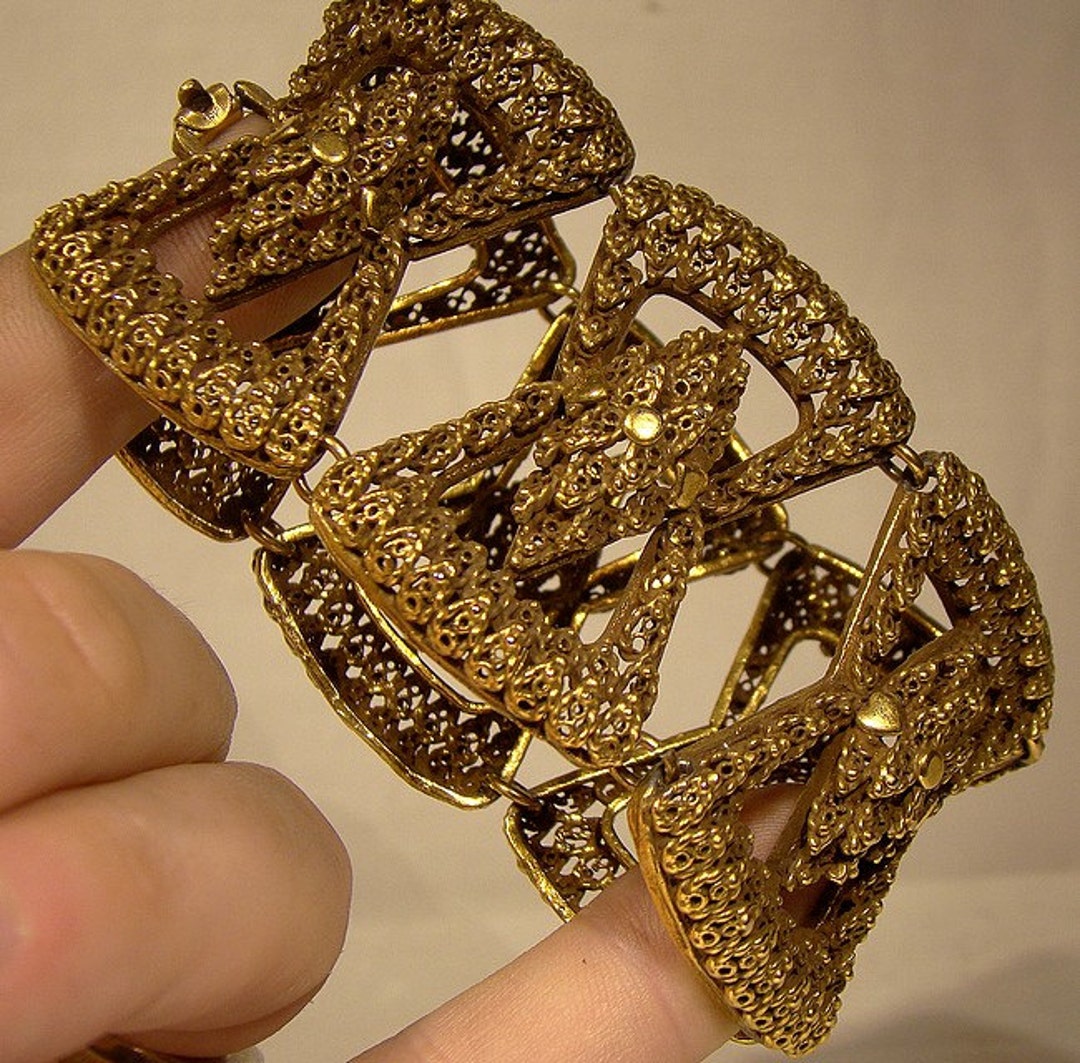 Gothic Style Filigree Gold Plated BRACELET 1950s 1960 - Etsy