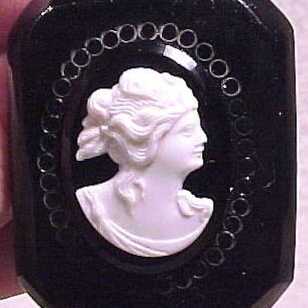 Black Bakelite Cameo - Etsy