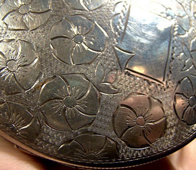 Art Deco Large Engraved 833 Silver Pancake Face Powder Compact - Etsy
