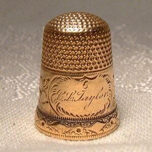 14K Yellow Gold Hand Engraved Sewing Thimble 1890s Size 6 - Etsy
