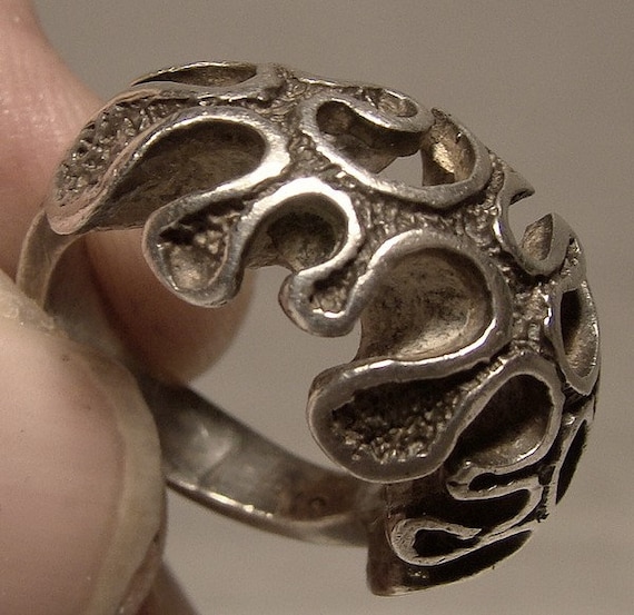 Handmade Sterling Silver Wavy Retro Studio Ring 1950s… - Gem