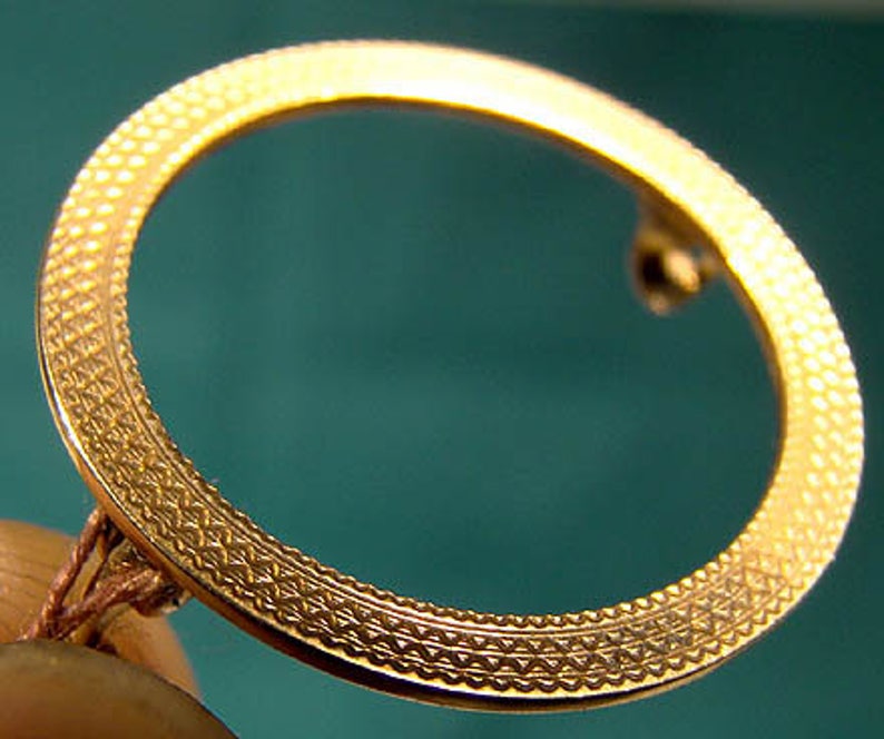 10k Art Deco Textured Round Circle Pin 1920s | Etsy