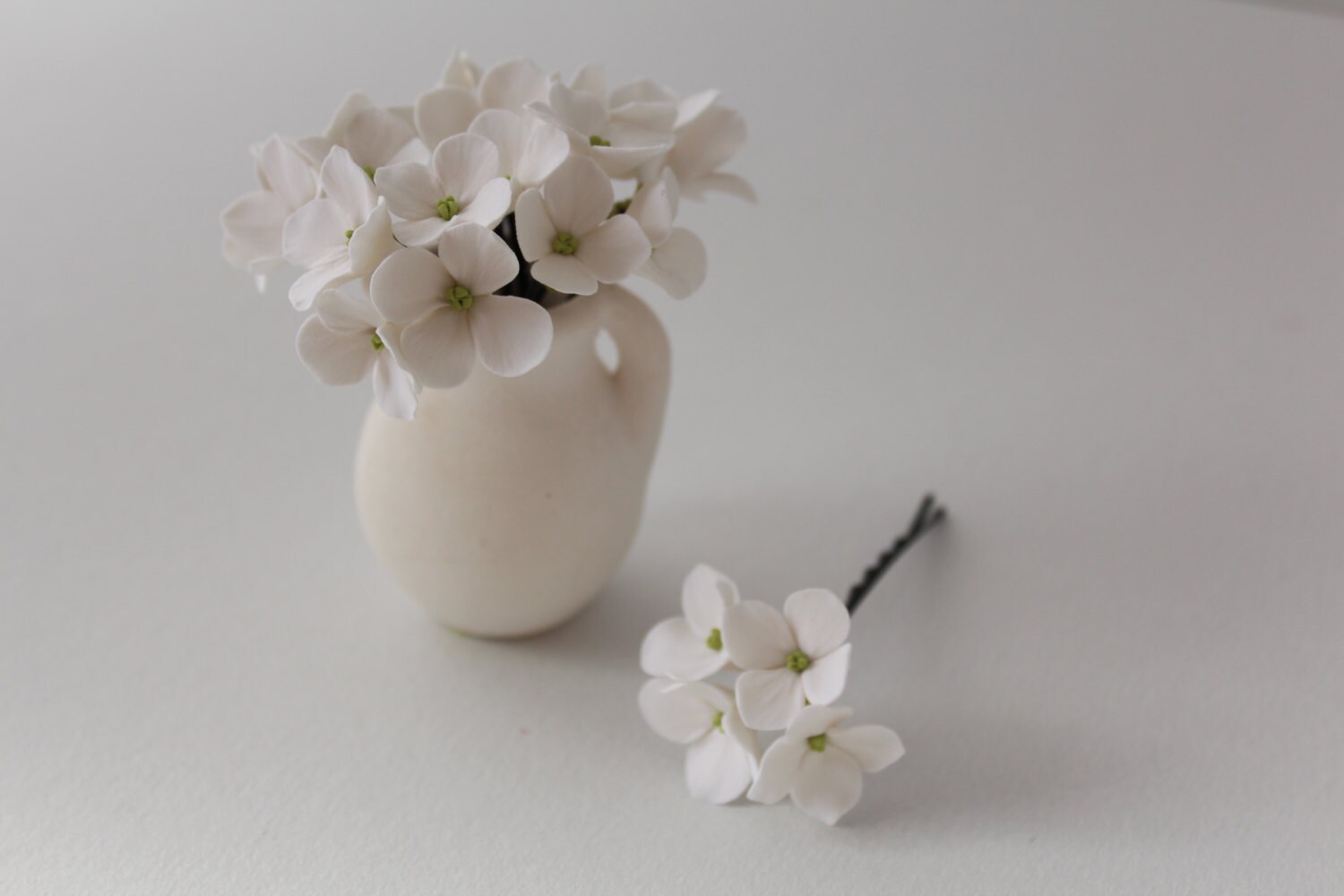 Hair Bobby Pin Polymer Clay Flowers. Set of 5. White Hydrangea - Etsy