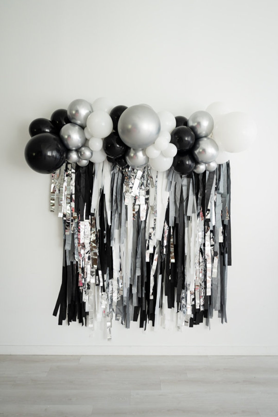 Graduation Fringe Backdrop and Balloon Garland Class of 2024 ...